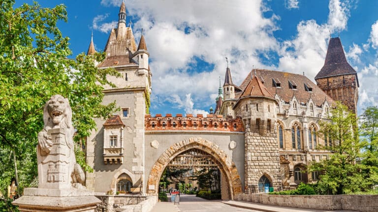 Hungary residence permit: all ways to obtain